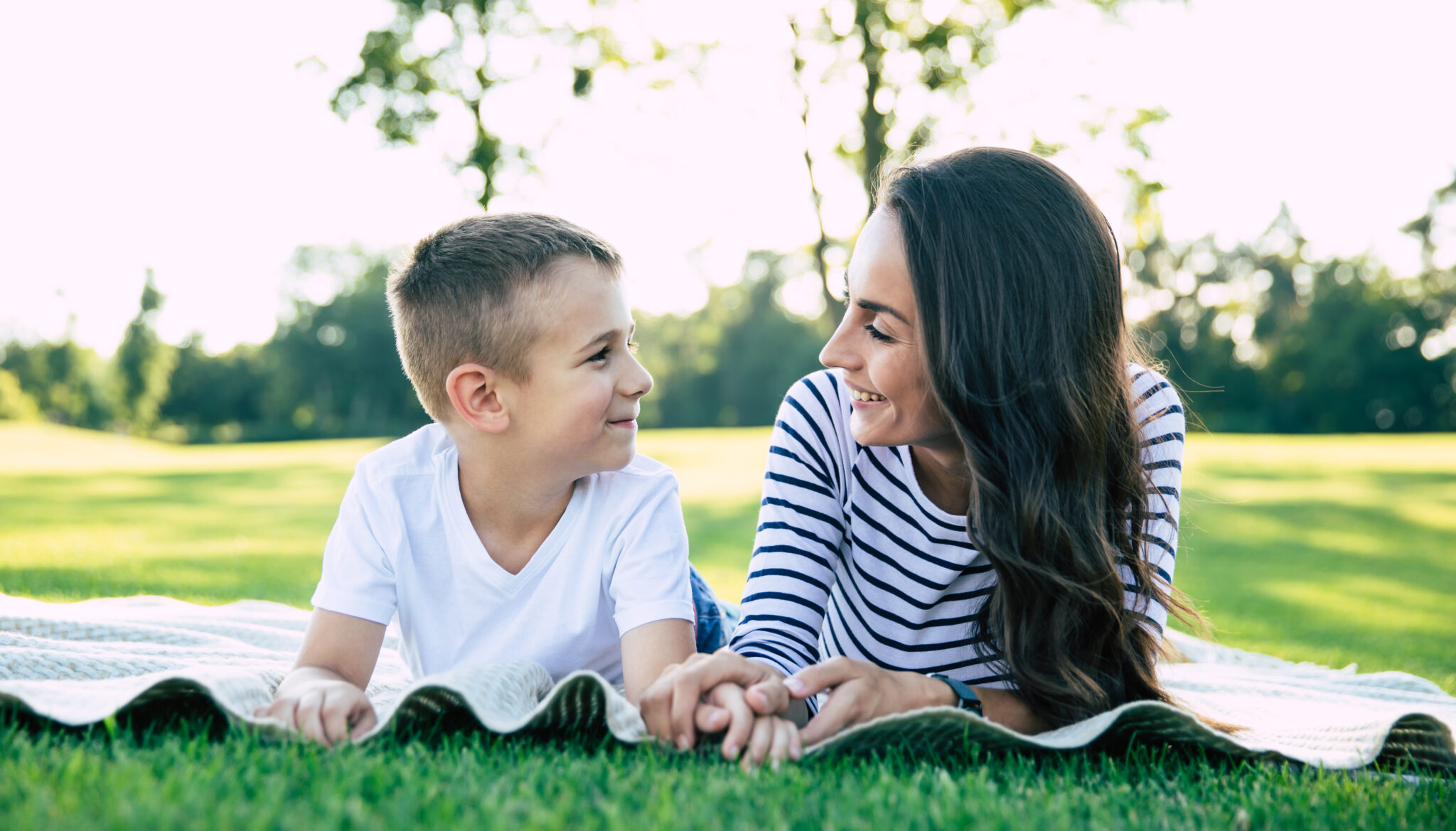 Becoming a foster parent | Apply to foster with ISP Fostering